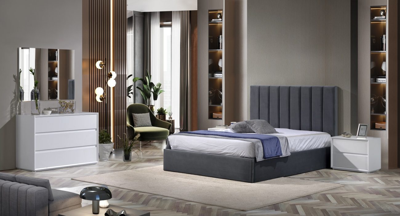 Quarto R.03 – Cadeiras Online